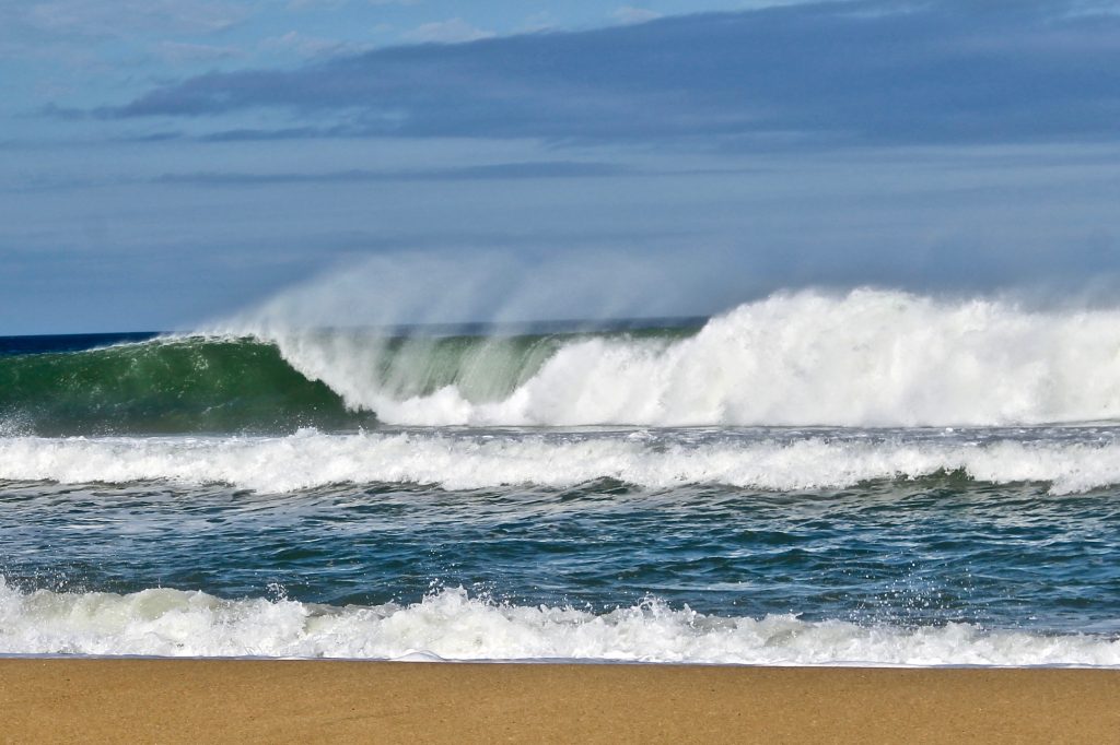 2018 – A Year Of Scenic Photos - Cape Cod Wave