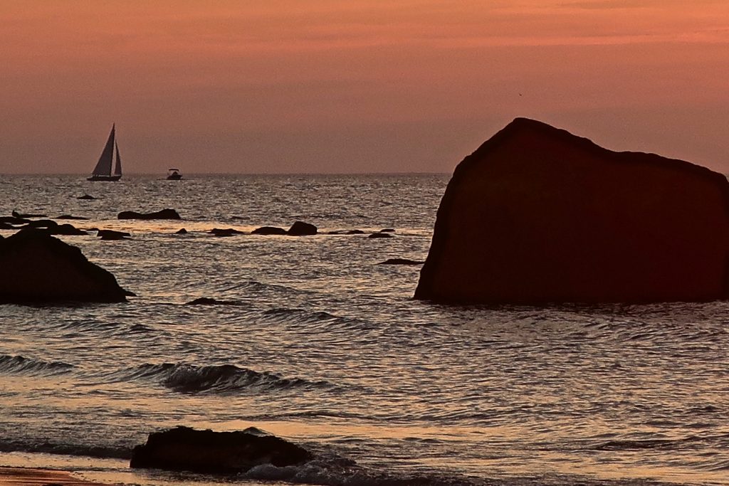 Harborview Beach/Sesuit Beach – Sunset Slideshow - Cape Cod Wave