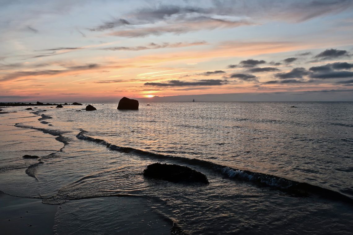 Harborview Beach/Sesuit Beach – Sunset Slideshow - Cape Cod Wave