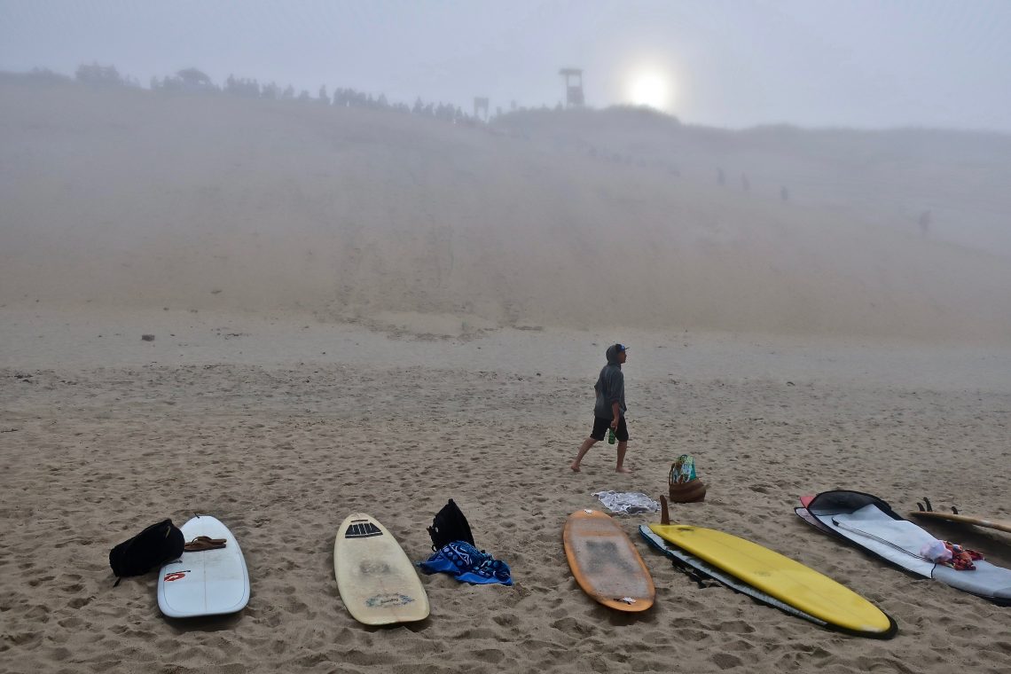 A Hazy Day Of Summer, Cape Cod Oldtimers Longboard Surfing Classic ...